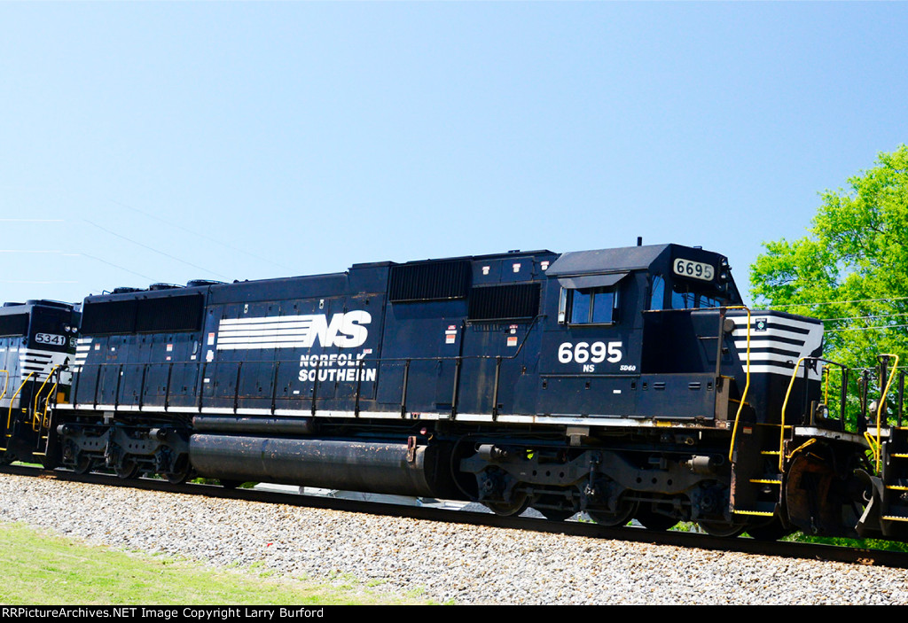 Norfolk Southern 6695